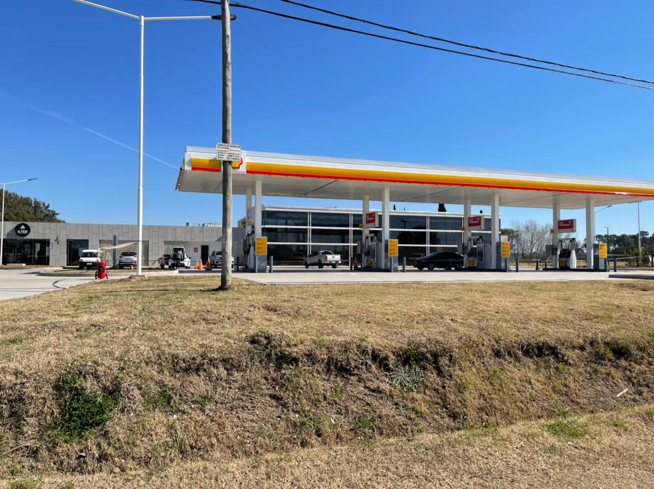 La Shell a horas de su gran apertura - El Occidental